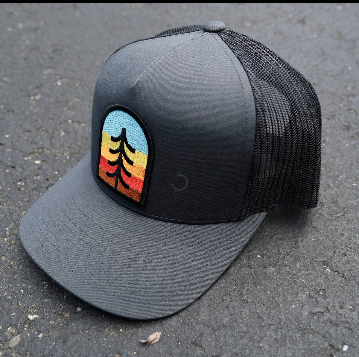Tree Crest Sunset Hat – Gunpowder & Cabernet